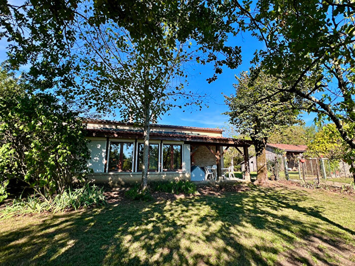 Villeneuve-sur-Lot, Zone rurale Nord : Maison 4 pièces à vendre