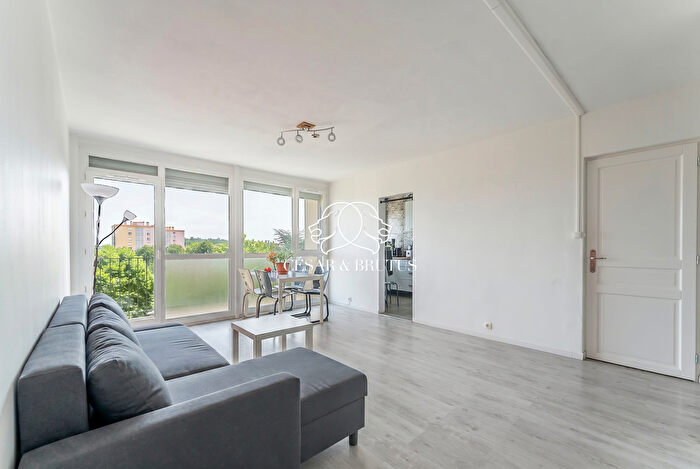 Appartement 4 pièces à vendre - Bron, Le Terraillon