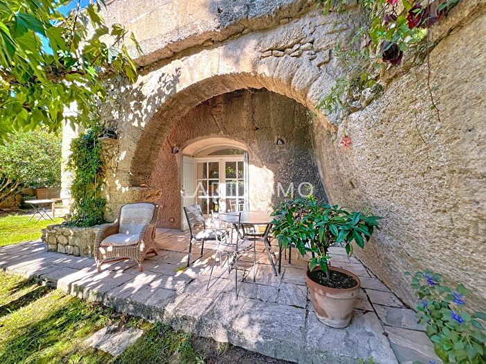 Maison à vendre - Taillades - 4 pièces - 3 chambres