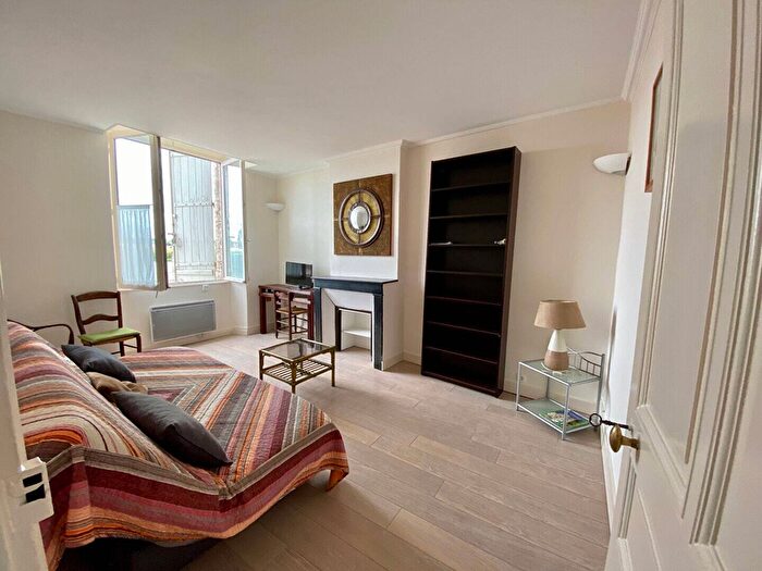 Appartement à louer - Centre Ville, Blois - 2 pièces - 1 chambre