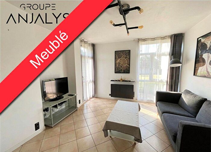Croix Luizet, Villeurbanne : Appartement 3 pièces à louer