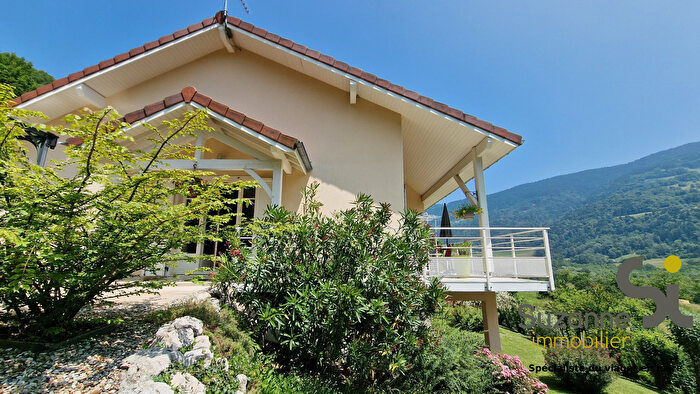 Saint-Pierre-d'Allevard : Maison 5 pièces à vendre