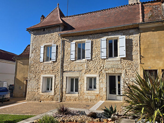 Maison à vendre - Villamblard - 5 pièces - 3 chambres