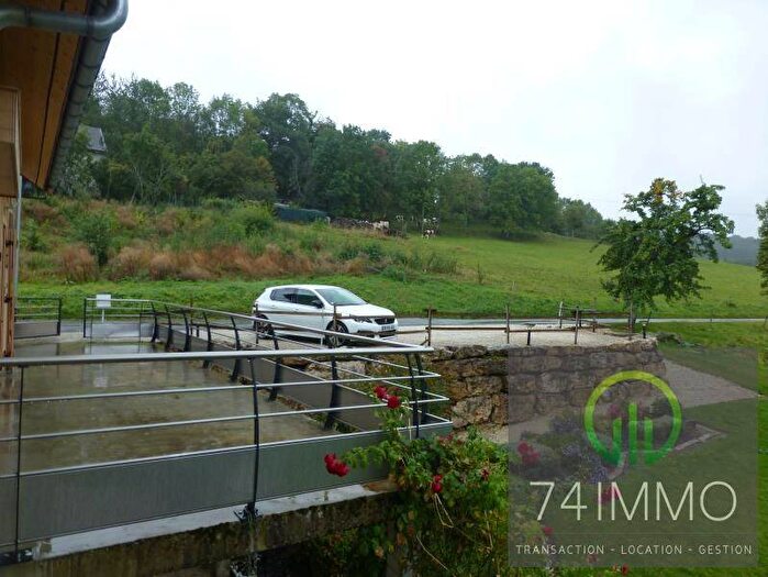 Appartement à louer - Présilly - 4 pièces - 3 chambres