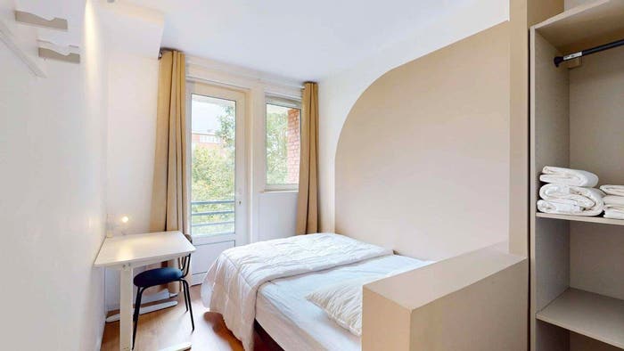Moulins, Lille : Appartement 1 pièce à louer
