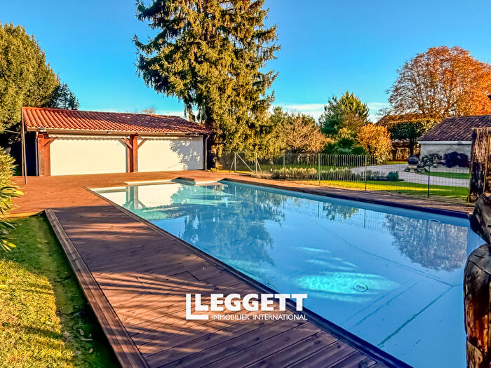 Maison 16 pièces à vendre à Pointis-Inard