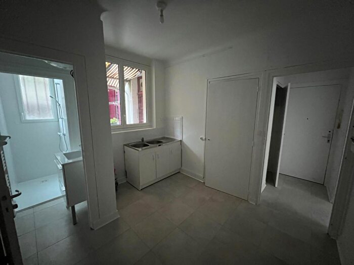 Nantes, Saint-Donatien, Tortière : Appartement 1 pièce à louer