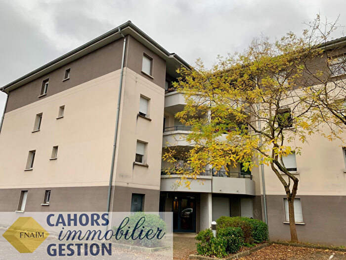 Appartement à louer - Cahors, Cabessut - 2 pièces - 1 chambre
