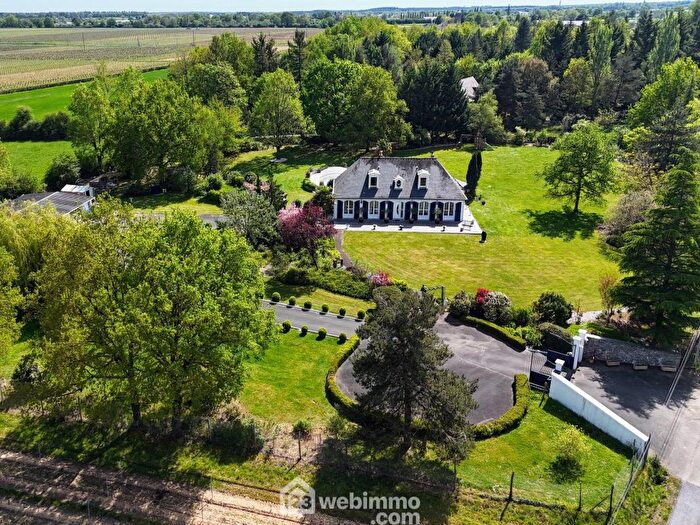 Maison à vendre - Vauchrétien - 8 pièces - 5 chambres