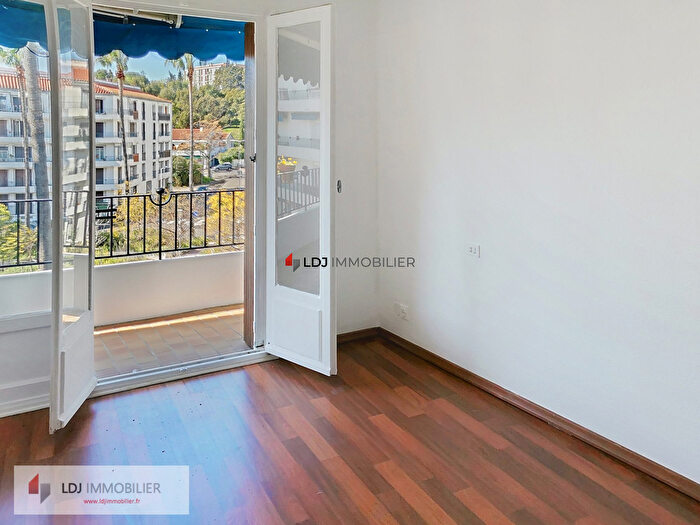 Appartement à vendre - Perpignan, Moulin-à-Vent, Vertefeuille - 4 pièces - 2 chambres