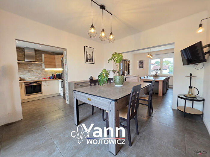 Maison à vendre - Mondelange - 6 pièces - 3 chambres