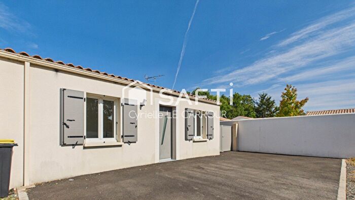 Sainte-Soulle : Maison 4 pièces à vendre