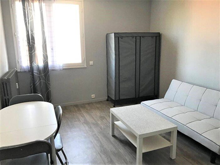 Appartement à louer - Veyrières, Albi - 1 pièce