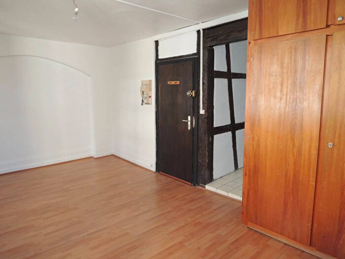 Appartement à louer - Petite France Centre, Strasbourg - 1 pièce