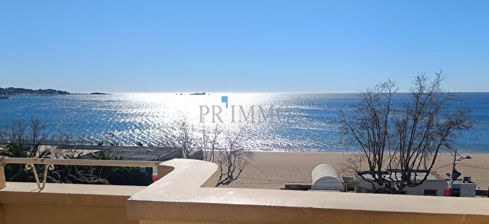 Appartement à vendre - Fréjus, Fréjus Plage - 2 pièces - 1 chambre