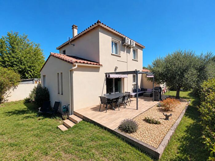 Maison 4 pièces à vendre à Saint-Privat-des-Vieux