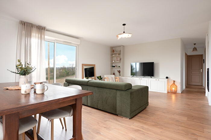 Maison 5 pièces à Cadalen, à vendre