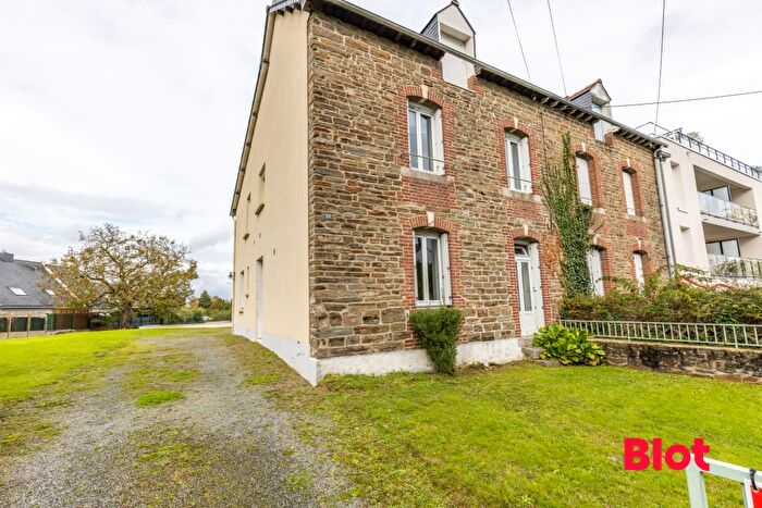 Maison à vendre - Vern-sur-Seiche - 5 pièces - 3 chambres