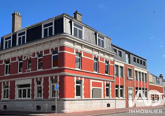 Calais, Calais-Nord : Appartement 2 pièces à vendre