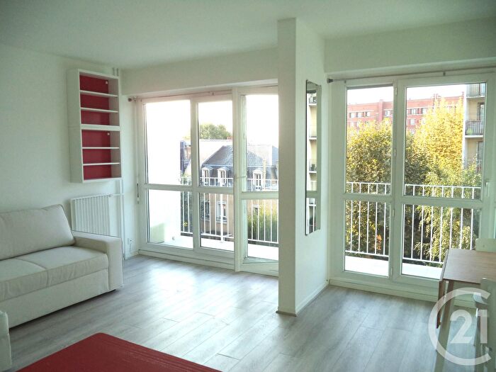 Appartement 1 pièce à louer à Colombes, Centre-ville