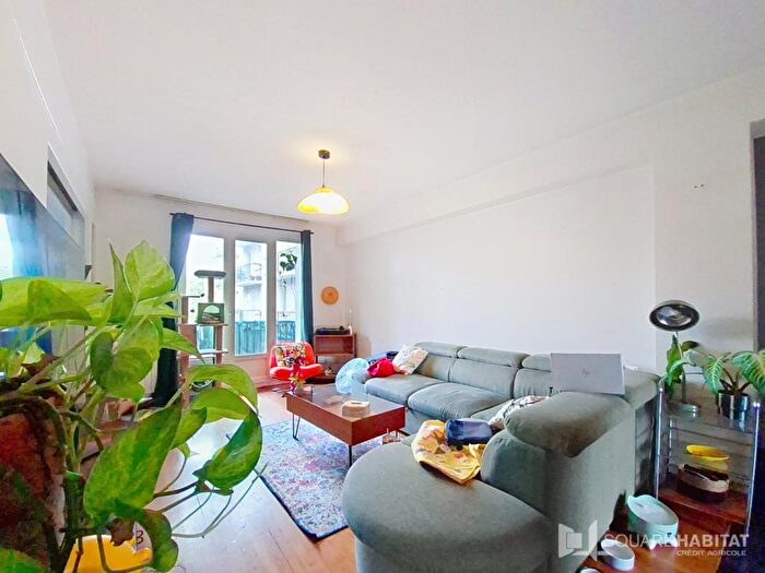Appartement 4 pièces à louer à Quartiers Nord-Ouest, Saint-Martin