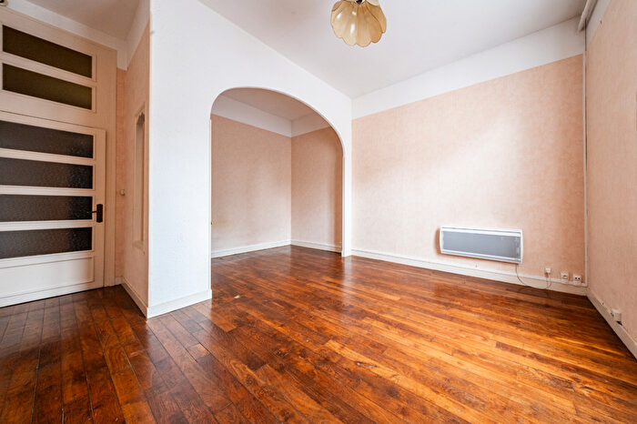 Appartement à vendre - Dijon, Centre-ville - 2 pièces - 1 chambre