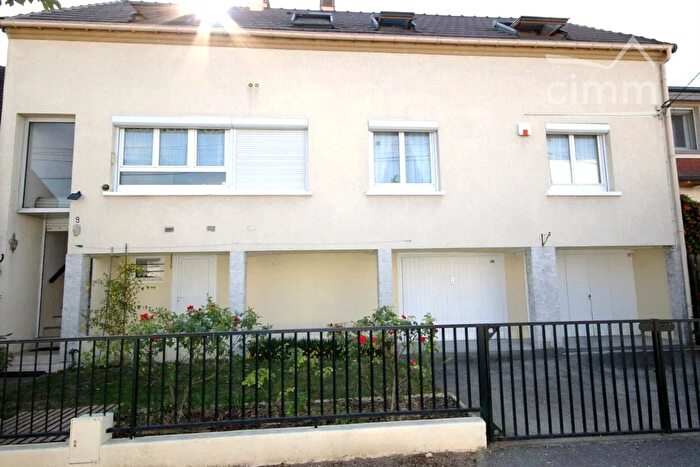 Maison 7 pièces à vendre - Gournay-sur-Marne