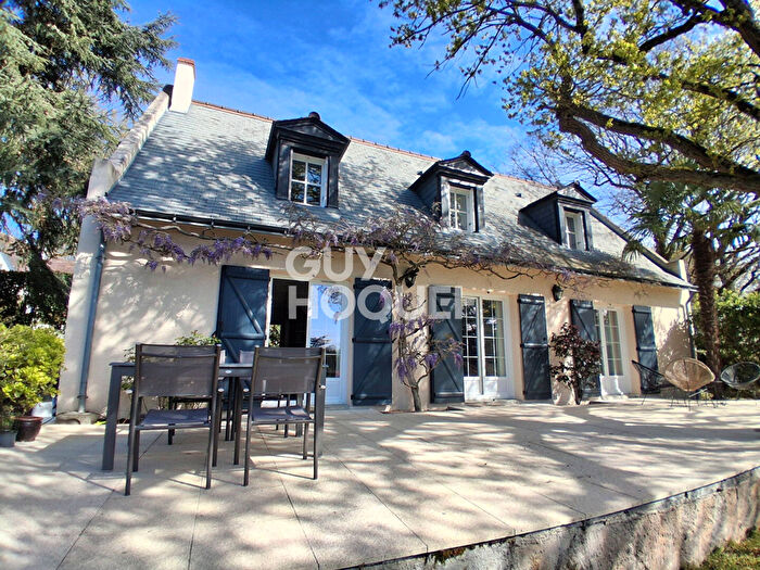 Maison 8 pièces à vendre - Saint-Cyr-sur-Loire, Gruette