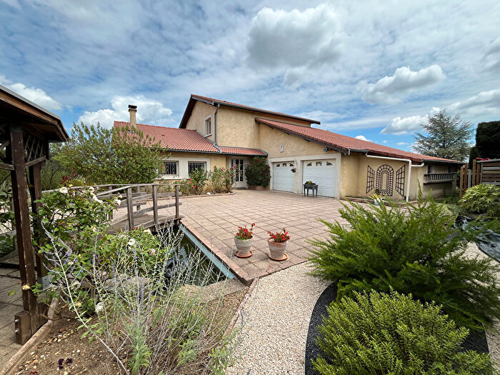 Maison à vendre - Saint-Romain-en-Gal - 6 pièces - 5 chambres