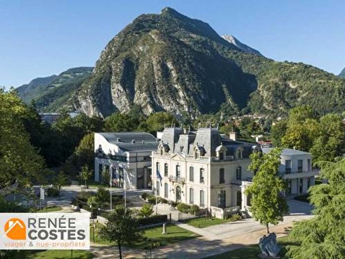 Appartement à vendre - Saint-Égrève, La Monta - 5 pièces - 3 chambres