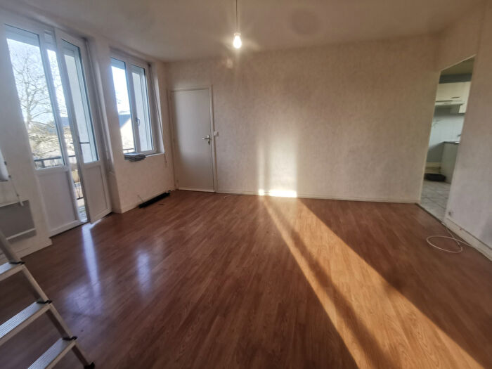 Appartement à louer - Avoine - 3 pièces - 2 chambres