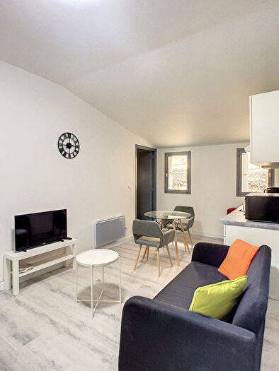 Appartement à louer - Avignon, Palais des Papes, Zone Piétonne - 2 pièces - 1 chambre