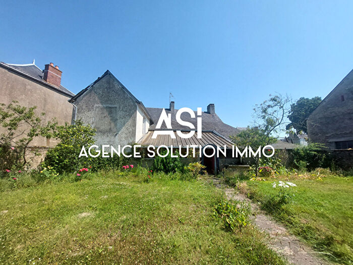 Maison 8 pièces à Parennes, à vendre