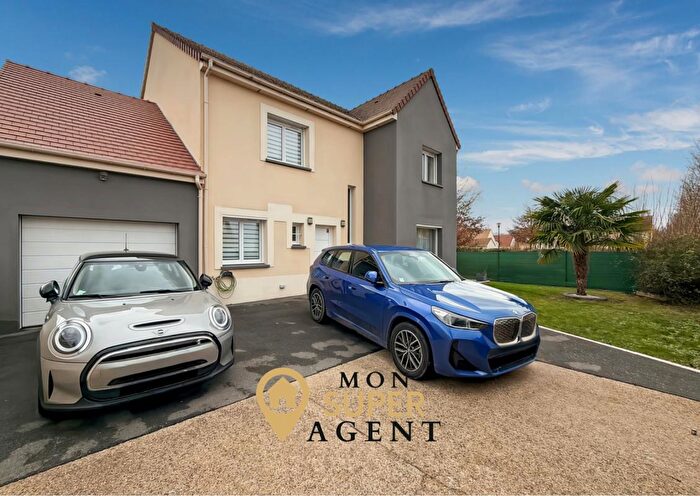 Maison à vendre - Voisenon - 7 pièces - 5 chambres