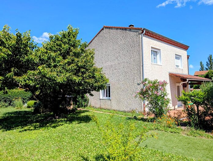 Maison 5 pièces à Montéléger, à vendre