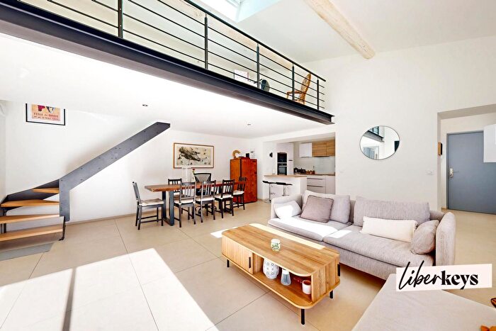 Appartement à vendre - Nîmes, Carmes - 3 pièces - 2 chambres