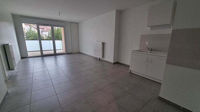 Appartement à louer - Fontaine, Centre-ville, Mairie - 2 pièces - 1 chambre