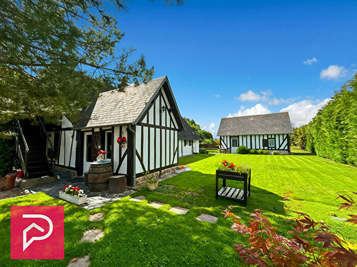 Maison à vendre - Broglie - 6 pièces - 4 chambres