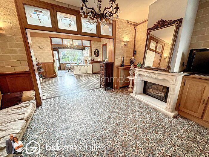 Maison à vendre - Hénin-Beaumont, Nord - 7 pièces - 5 chambres