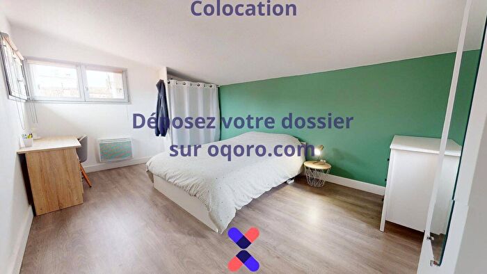 Appartement à louer - Gambetta, Nîmes - 6 pièces - 5 chambres