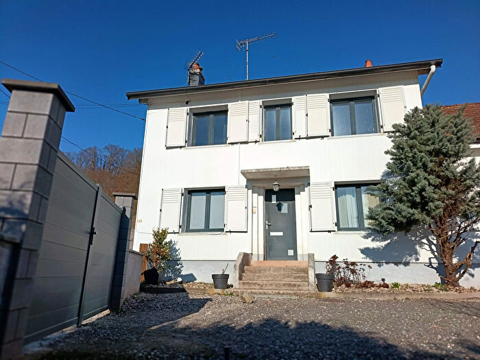 Maison à vendre - Champagney - 5 pièces - 3 chambres