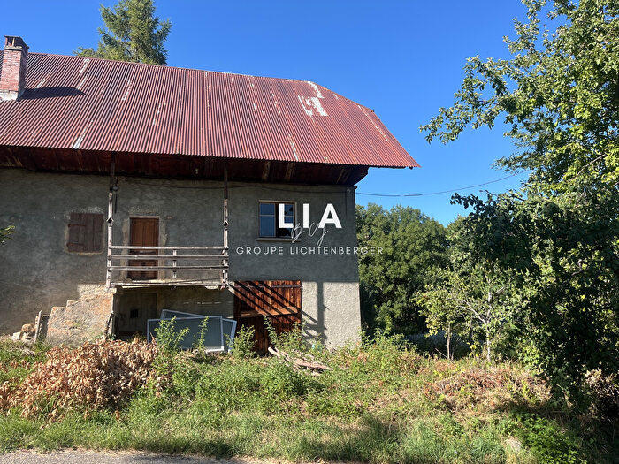 Maison 6 pièces à Les Déserts, à vendre