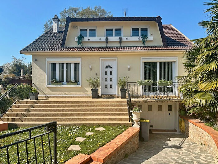 Maison à vendre - Tremblay-en-France, Le Vert Galant - 6 pièces - 4 chambres