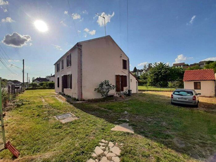 Appartement à louer - Vieux Migennes - 1 pièce