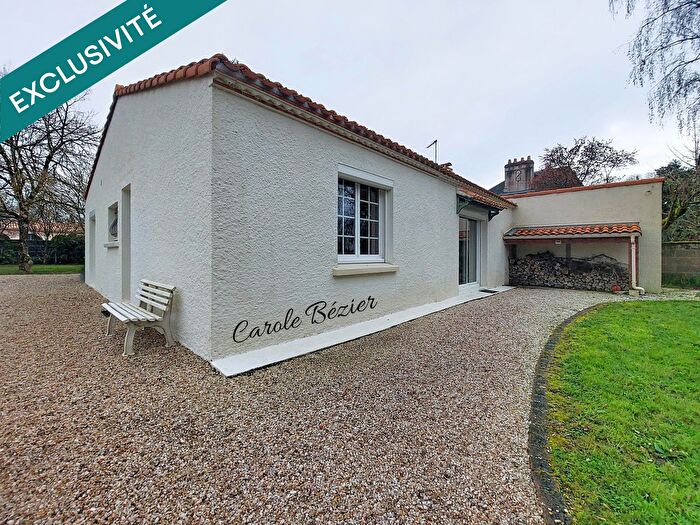 Maison à vendre - Saint-Aignan-Grandlieu - 4 pièces - 3 chambres