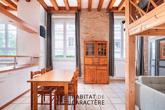 Appartement 1 pièce à Lyon 1er, Haut, Coeur des Pentes, à vendre