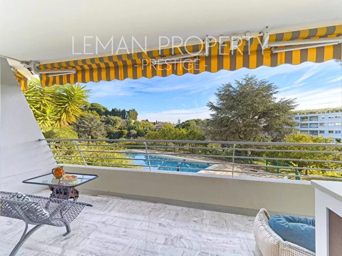 Appartement à vendre - Cannes, Croix des Gardes - 3 pièces - 2 chambres