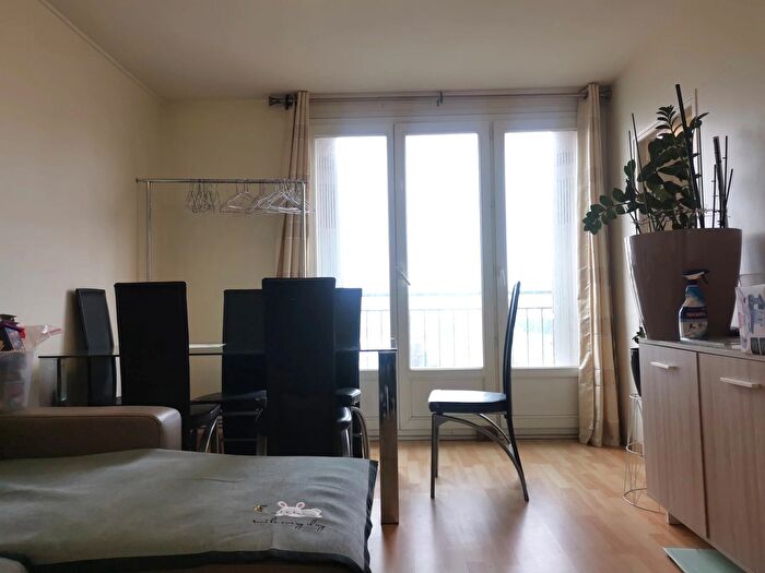 Ivry-sur-Seine : Appartement 4 pièces à vendre