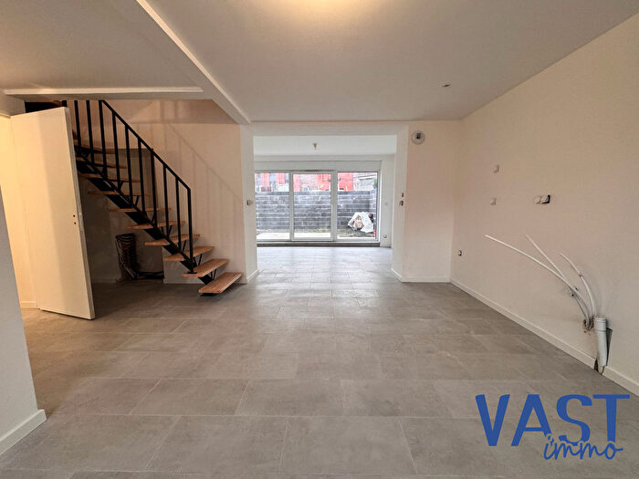 Maison à vendre - Tourcoing - 5 pièces - 4 chambres