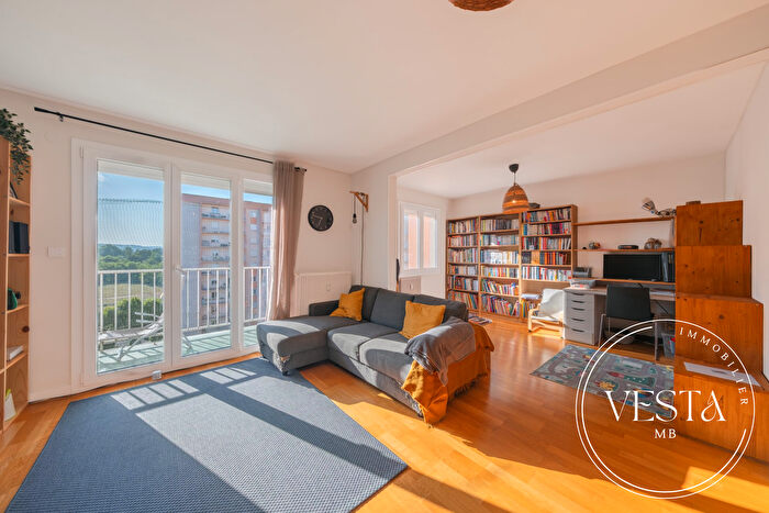 Appartement 5 pièces à Dijon, à vendre